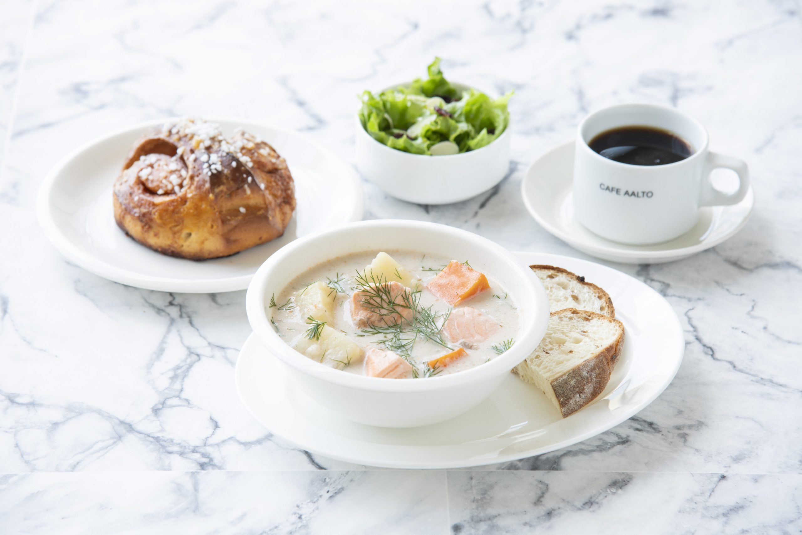 CAFE AALTO 新丸ビル | Café | Shop & Space | スパイラル SPIRAL